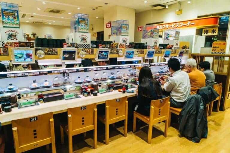 15 Budget Conveyor Belt Sushi Restaurants in Tokyo Shibuya and Shinjuk ...