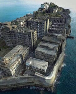 Exploring the Ruins Of Hashima Island: A Journey to Gunkanjima (Battle ...