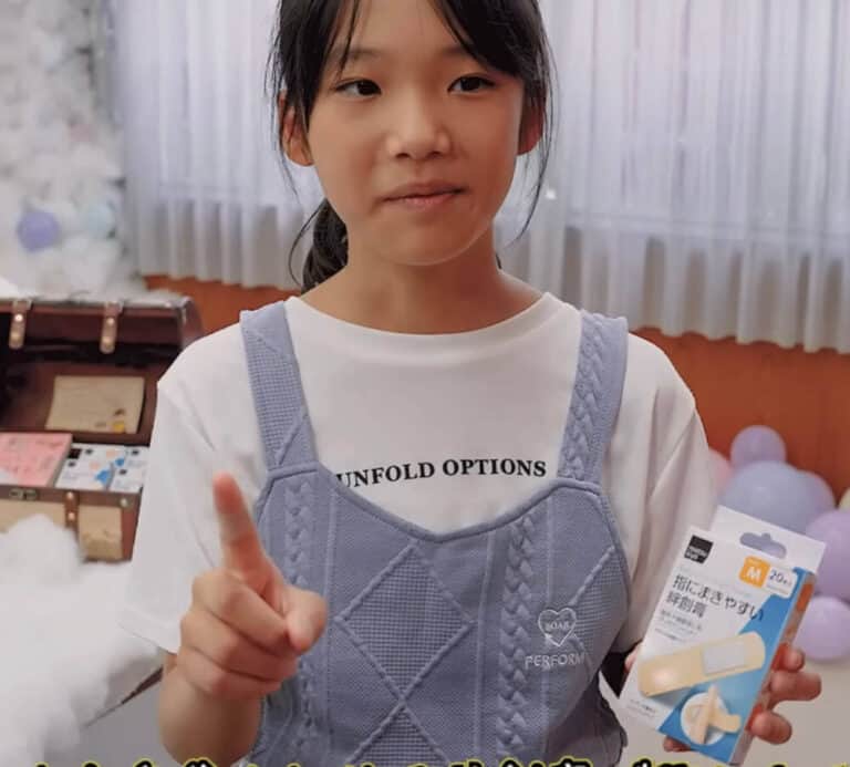 10-Year-Old Japanese Girl Develops Revolutionary Adhesive Bandages, Up ...
